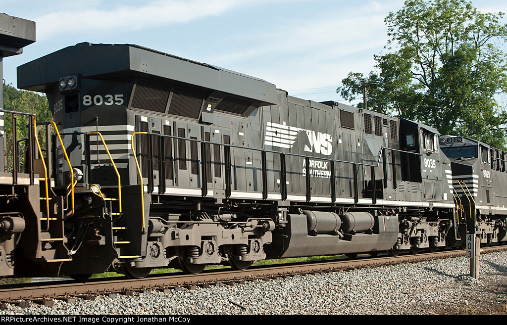 NS 8035